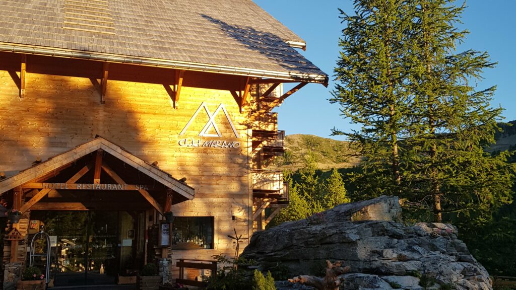 Where to stay in Isola 2000? The 3 best hotels