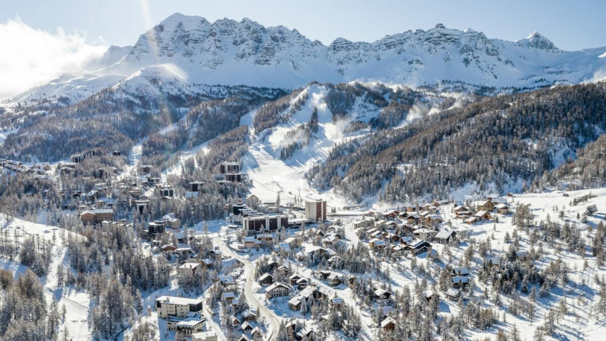 Vars : station, domaine skiable, forfaits, activités… Le guide de l ...